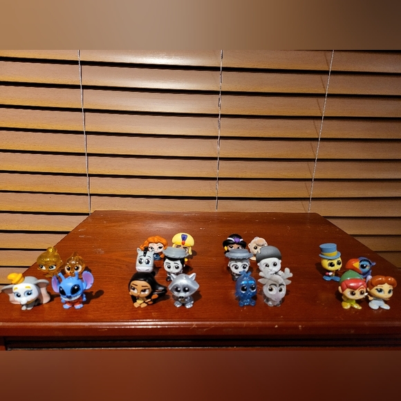 Disney | Toys | Disney Doorables Series 6 Complete Set Of Target ...